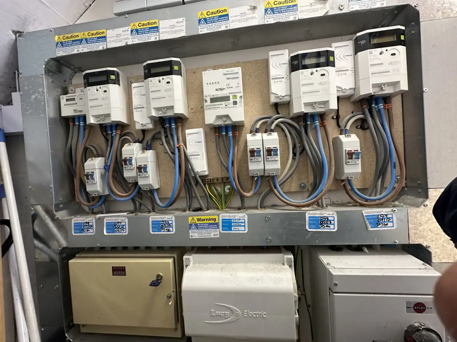 Main Fuse and Isolator Switches – Updates | KCL Electrical Services ...